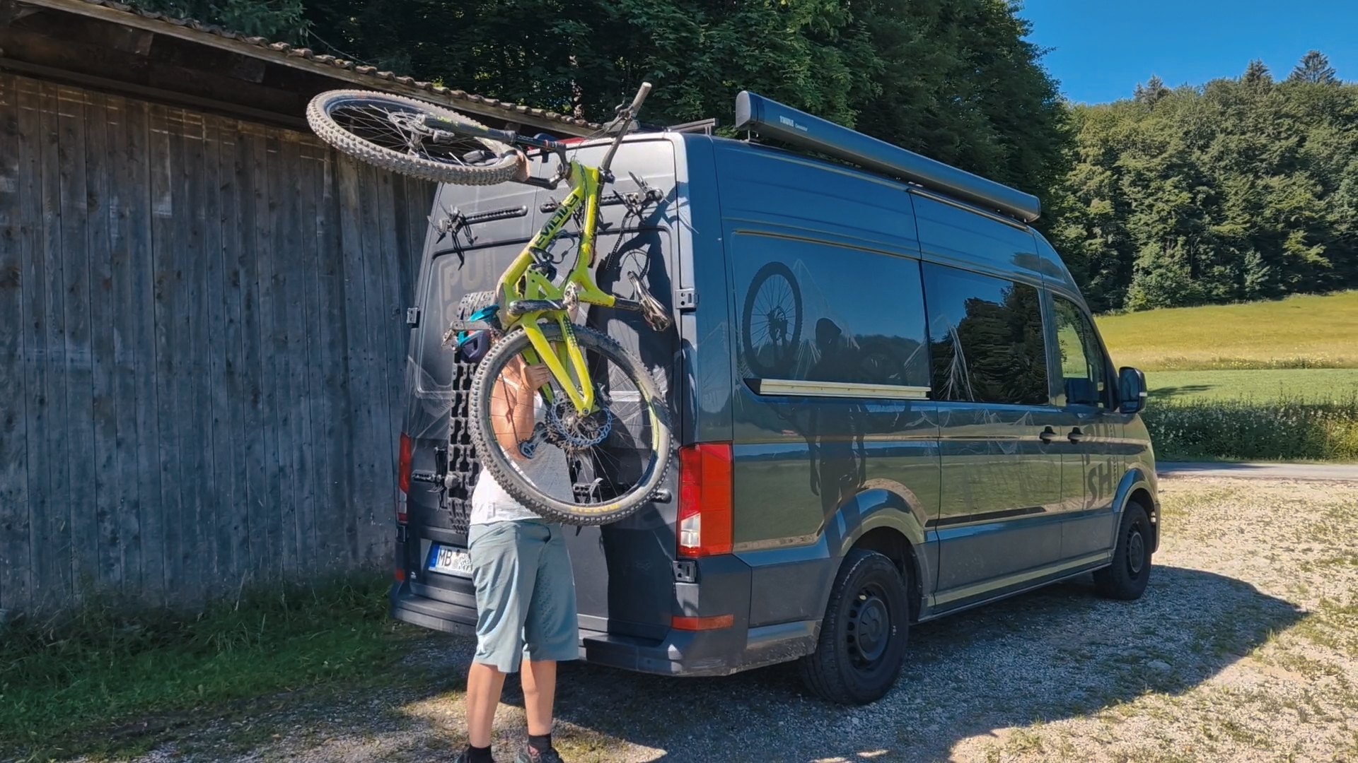 PUSHrack Bike Rack - PUSH components NEW: Each bike can be locked ...
